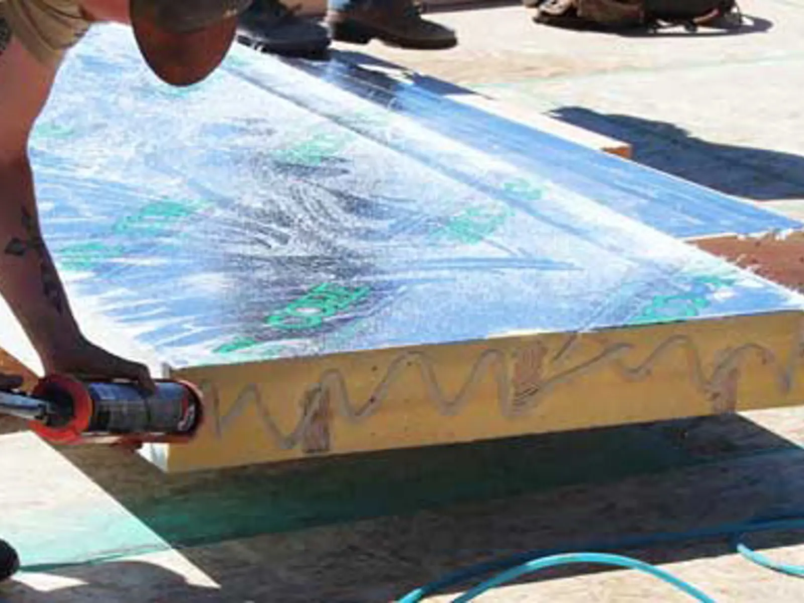 RAYCORE Insulated Roof Panel Installation | Structural Insulated Panels ...